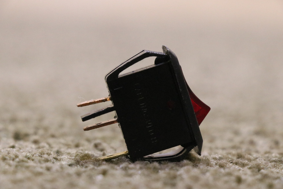 RV Components USED RV/MOTORHOME SMALL RED LIGHT ROCKER SWITCH FOR SALE ...